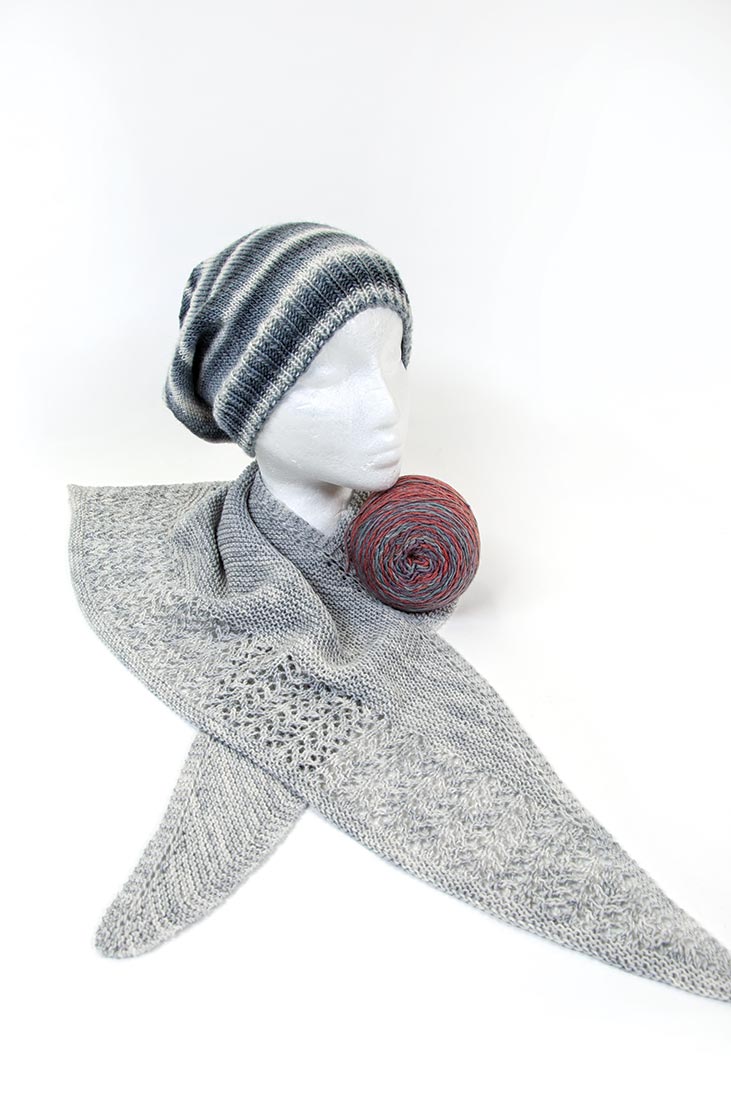 Boomerang Scarf and Slouchy Pattern – Mary Maxim