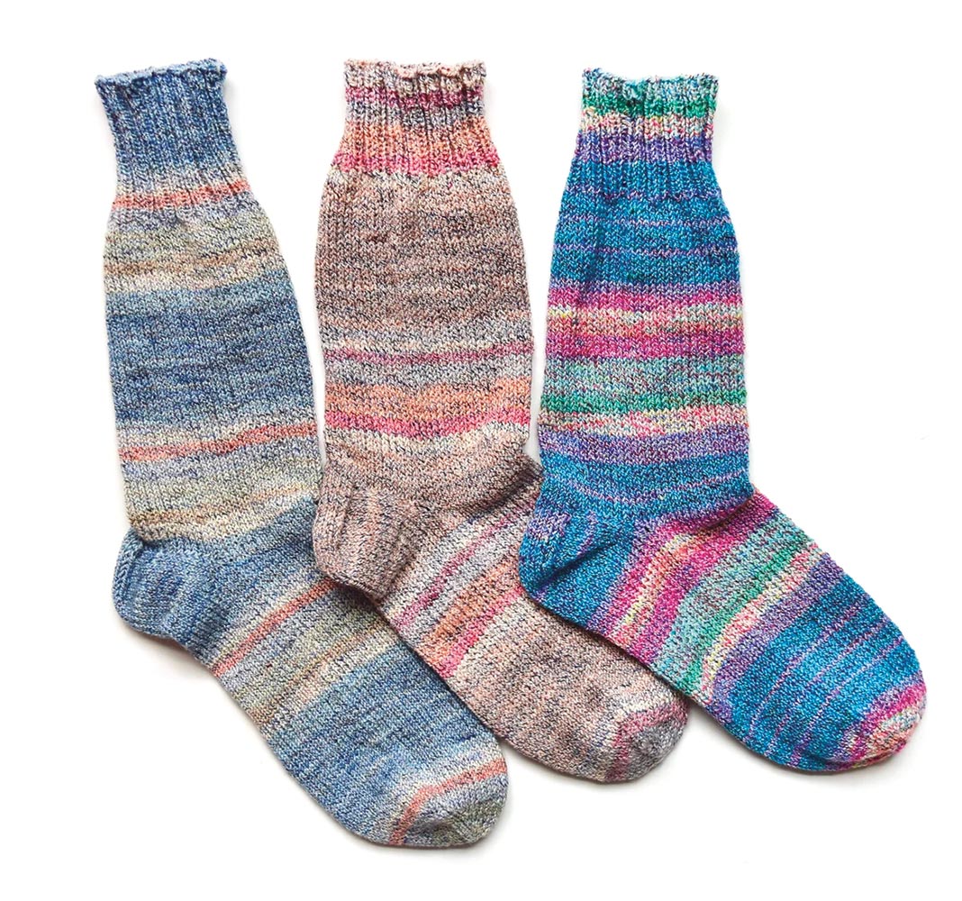 Free Cotton Collage Sock Pattern – Mary Maxim