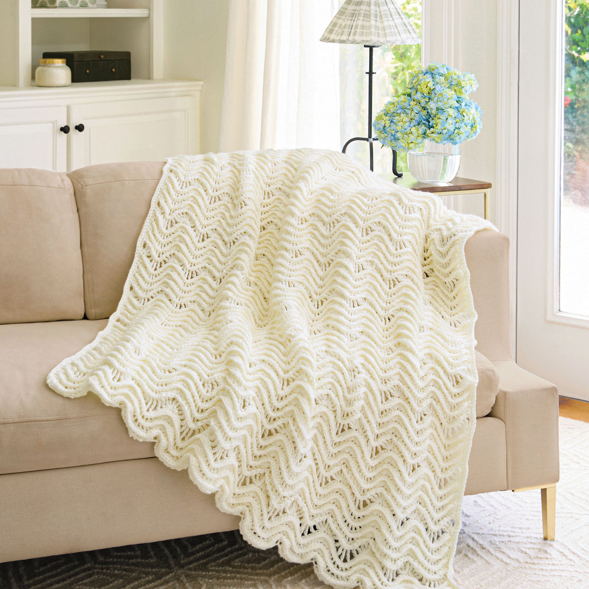 Lace Cascade Throw – Mary Maxim