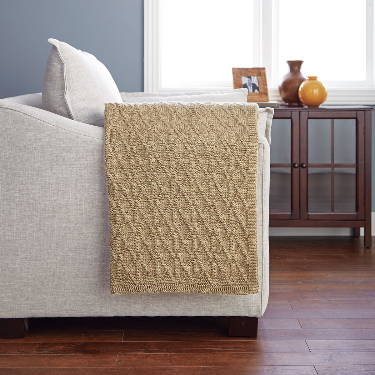 Diamonds and Ribs Blanket – Mary Maxim