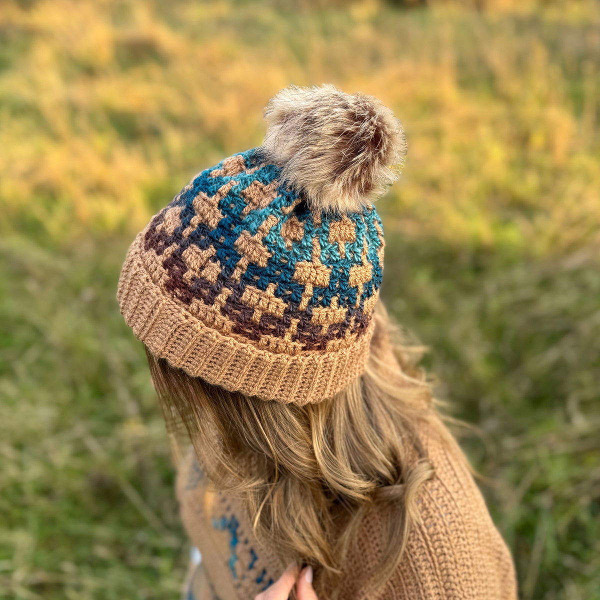 Labyrinth Hat – Mary Maxim