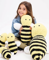 Free Bee-utiful Bee Family Pattern – Mary Maxim