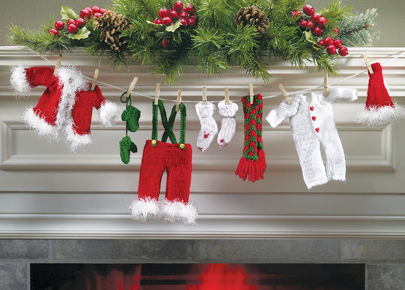 Santa's Clothesline Garland Pattern – Mary Maxim