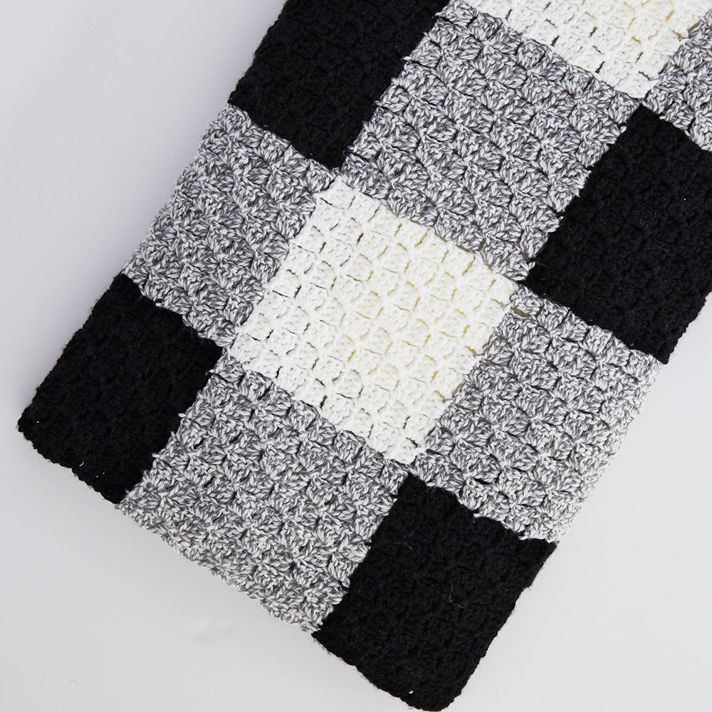 Corner to Corner Plaid Throw – Mary Maxim